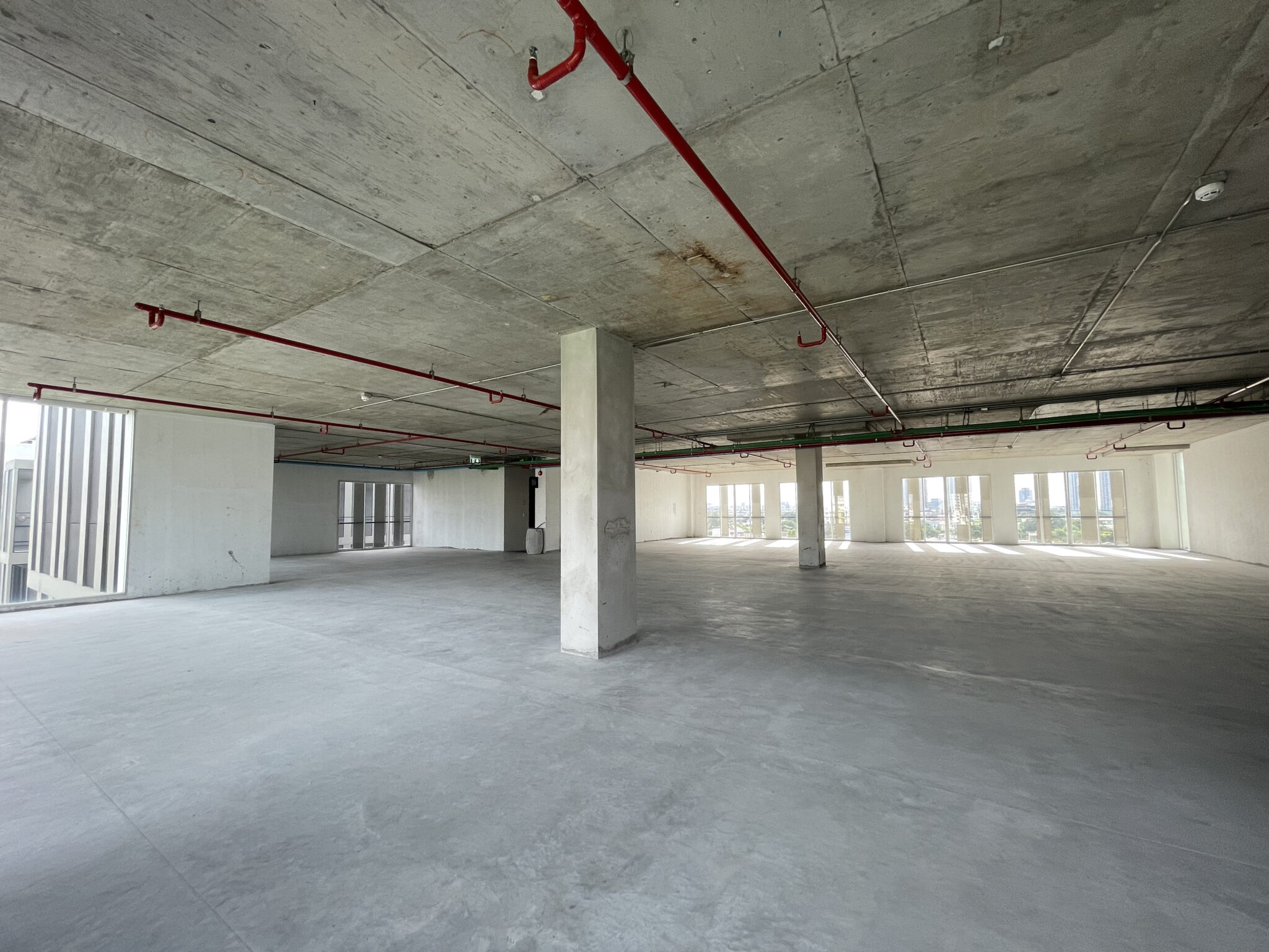 Office Spaces - 33 Space